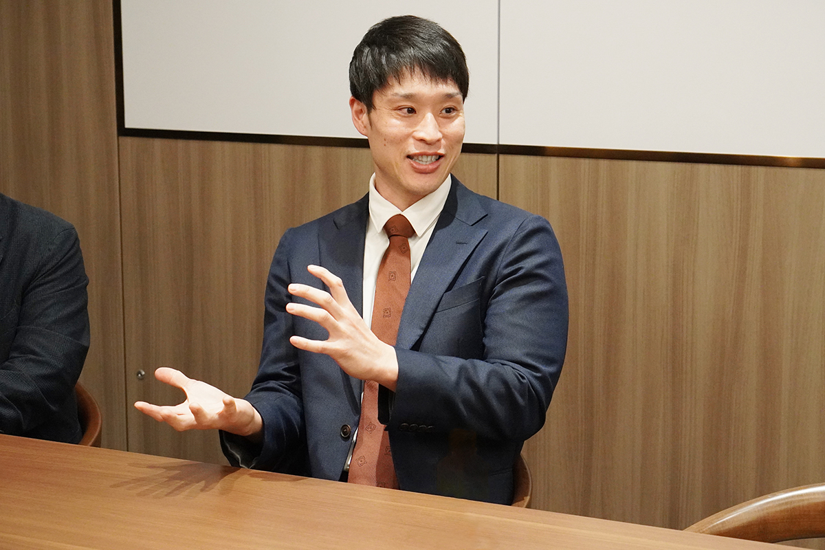 KiteRa(キテラ) | 「もうKiteRa Proなしは考えられない」社労士業務の変革を支える“インフラ”へ。中小企業診断士資格を併せ持つ4名が語る「KiteRa Pro」の価値とは